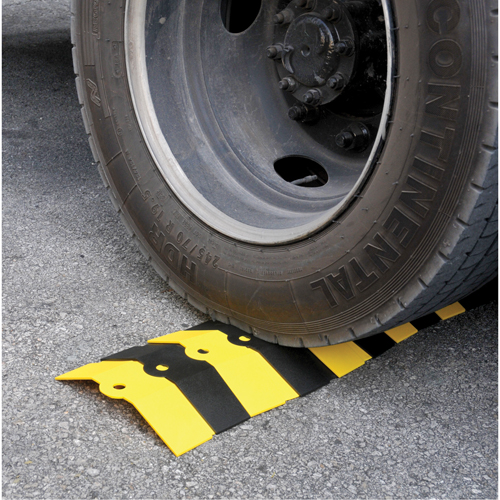 ULTRATECH Ultra-Sidewinder® Cable Protection System - Large MN721 ...