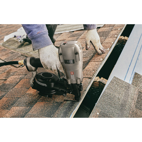 Porter Cable RN175C 15 Pneumatic Coil Roofing Nailer