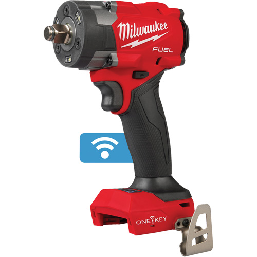 Milwaukee 3061 20 M18 Fuel Controlled Compact Impact Wrench 18 V 1 2 Socket
