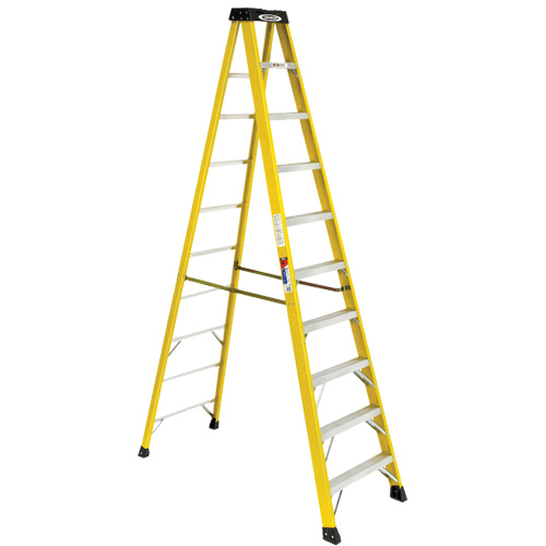 WERNER Step Ladder, 8', Fibreglass, 300 lbs. Capacity, Type 1A VD508 ...