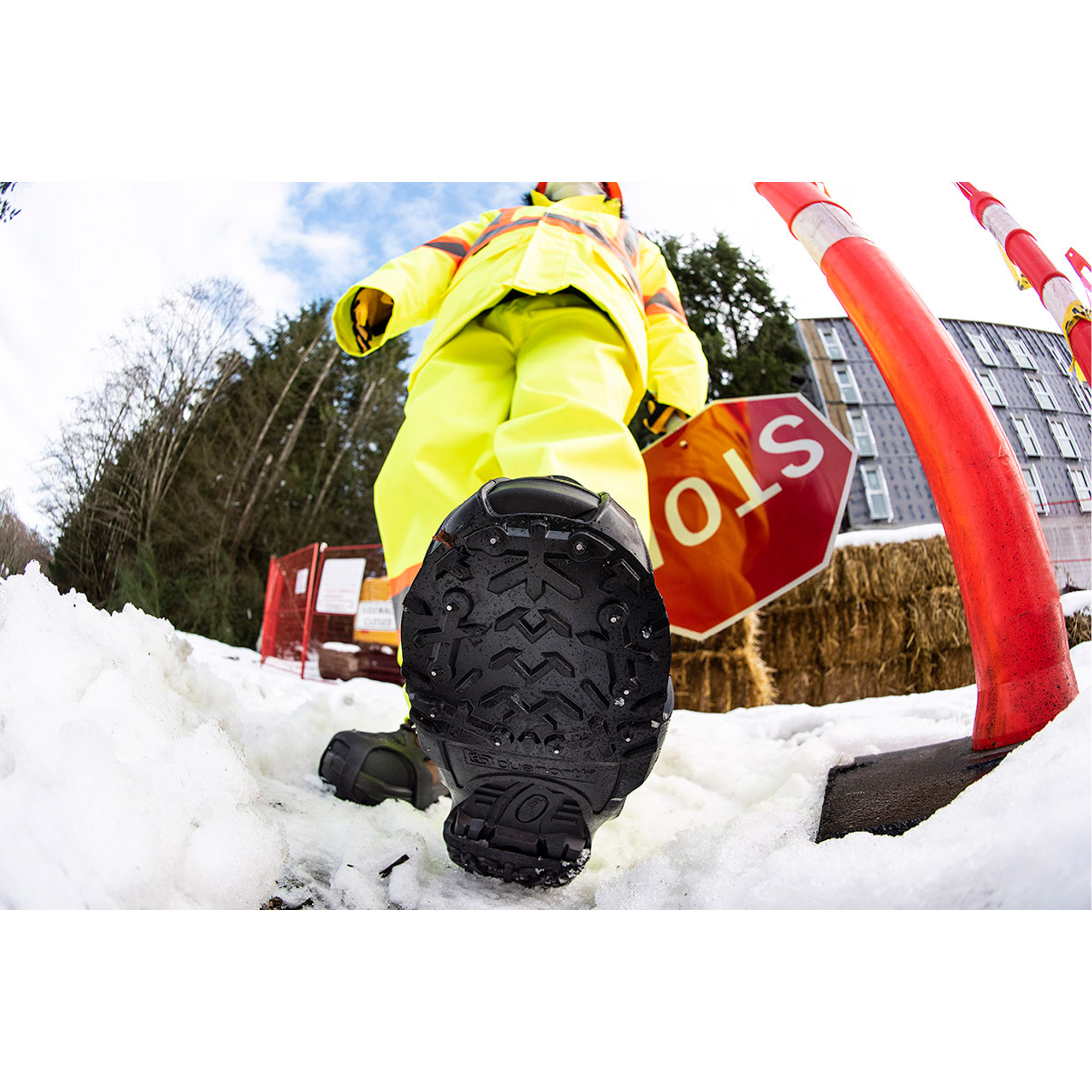 Due North V3550570-L Heavy-Duty Traction Aid, Tungsten Carbide, Stud ...