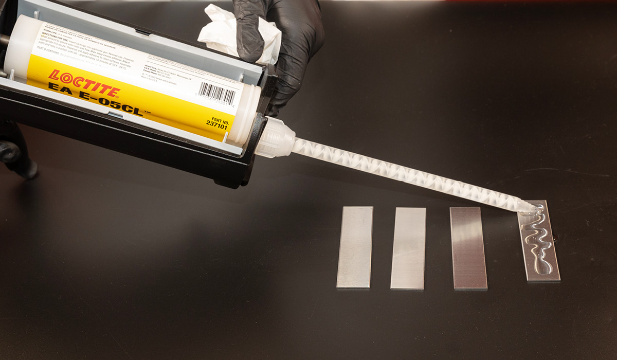 Loctite Caulk and Sealant Selection Guide | TENAQUIP