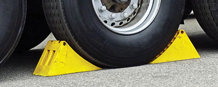 The Battle of Wheel Chocks - Rubber vs. Urethane | TENAQUIP